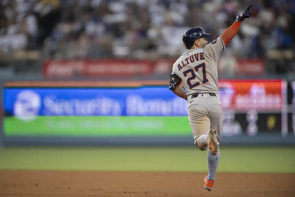 José Altuve sale del letargo y pega jonrón en triunfo de los Astros ...